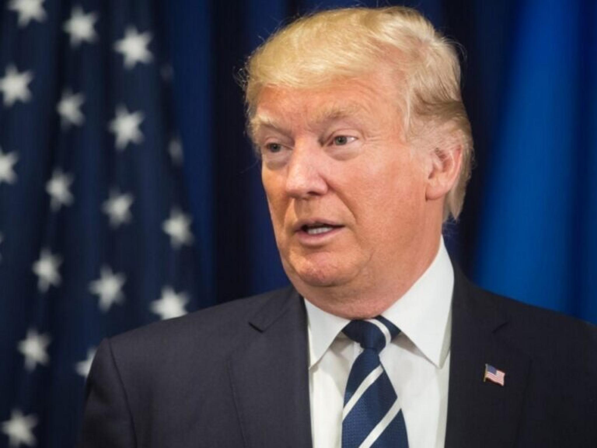 Trump’s Unexpected Super Bowl Move Sparks Investor Curiosity – Investing Pioneers