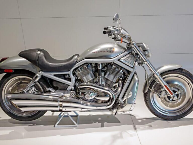Harley-Davidson Boardroom Turmoil: Director Resigns, Demands CEO Jochen ...