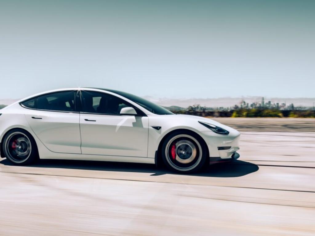 Tesla Is Running Low On Model Y Inventory In US As Federal EV Credit ...